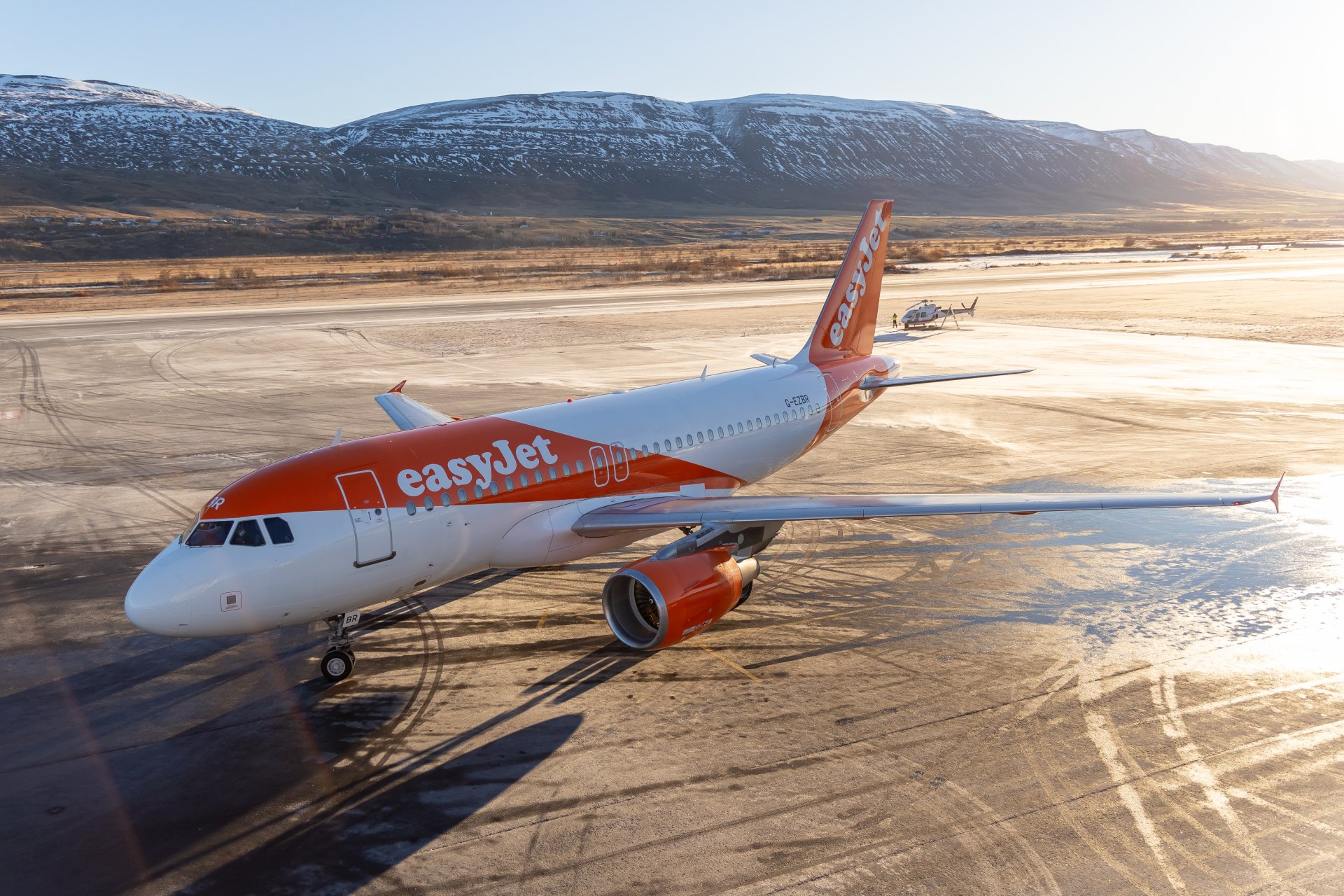 easyJet announces North Iceland flights for 2024-2025 | Visit North Iceland